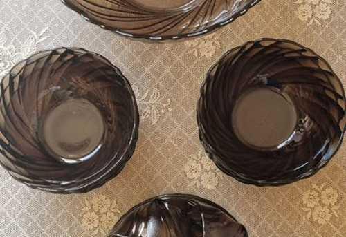 Набор посуды из темного стекла Luminarc с рисунком