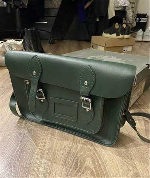 Cambridge satchel