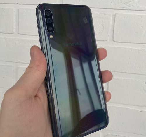 Samsung Galaxy A50, 6/128 ГБ