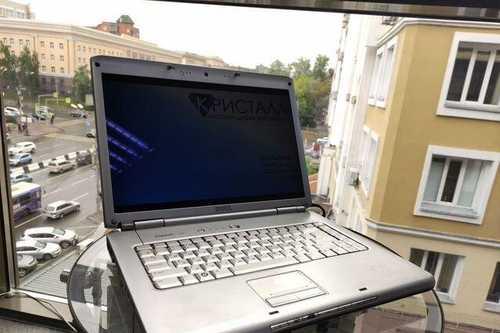 Серебристый ноутбук Dell 2 ядра, 2Gb, GeForce
