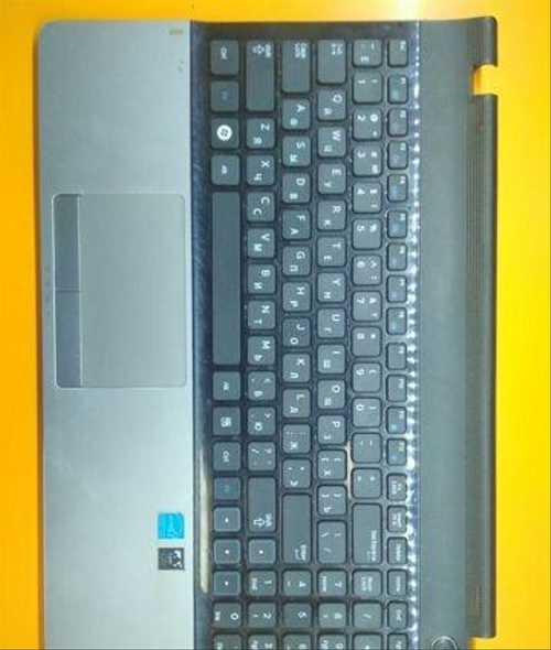 Топкейс Samsung NP300E5A