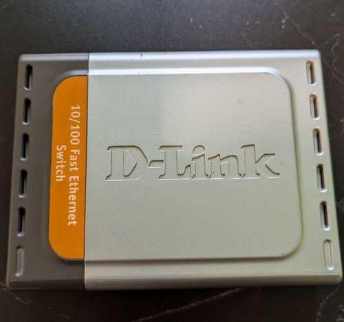 Коммутатор D-Link DES-1005D