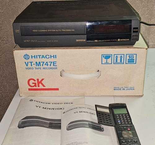 Видеомагнитофон Hitachi VT-M747E