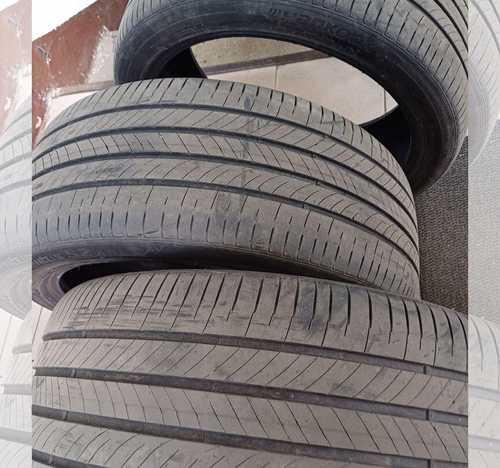 Hankook Ventus Prime 4 K135A SUV 245/40 R20 и 275/35 R20 105Y