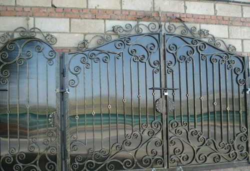 Ворота с калиткой кованые "Картинка"