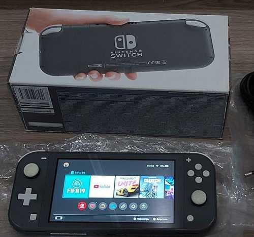 Nintendo switch lite (полный комплект)