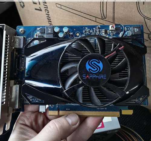 Sapphire Radeon HD 6670 1Gb