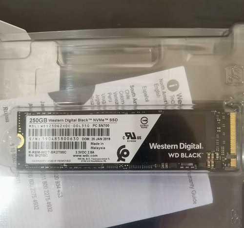 SSD m2 nvme 256gb WD Black новый