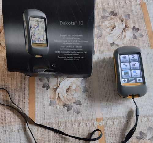 Gps навигатор garmin Dakota 10