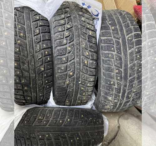 Kumho I'Zen KW22 205/60 R16 92T