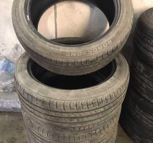 Roadstone N'Fera SU1 235/45 R18 98Y