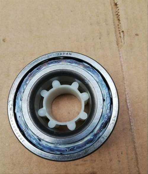 Подшипник ступицы NSK Toyota Carina E 90369-38003