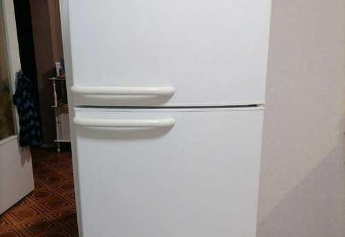 Холодильник Bosch Intelligent Frost Free 40