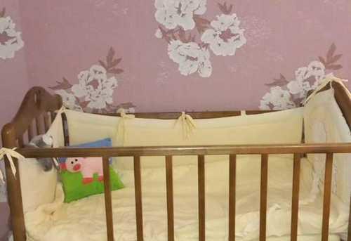 Кровать детская с маятником матрас