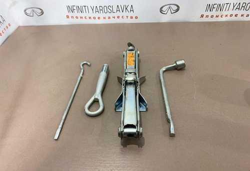 Домкрат Infiniti Qx50 Ex25 Ex35 G25 G37 J50 V36