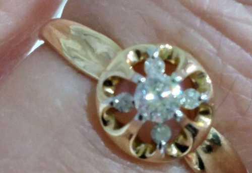 Золотое кольцо с бриллиантами(новое, 750 проба)