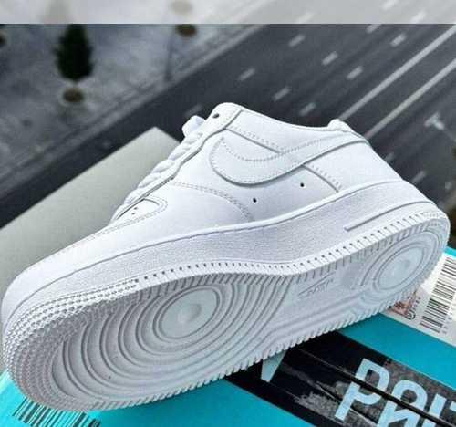 Кроссовки Nike Air Force 1 Белые