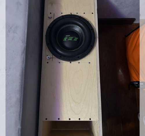 Сабвуфер DB-SA2510