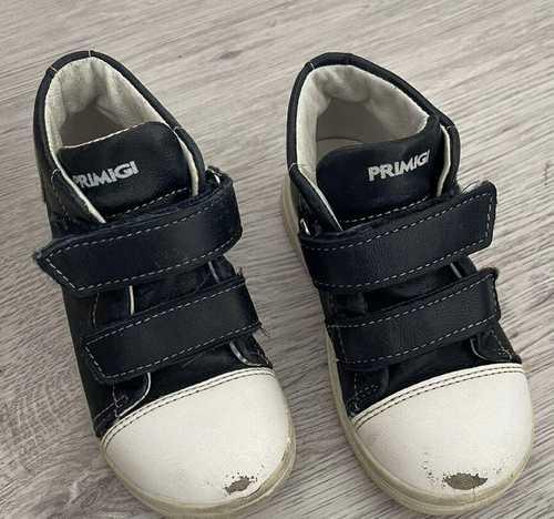Ботинки primigi 24