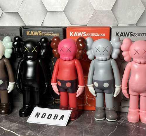 Фигурка Kaws