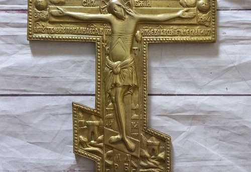 Икона старинная меднолитая Крест- Распятие