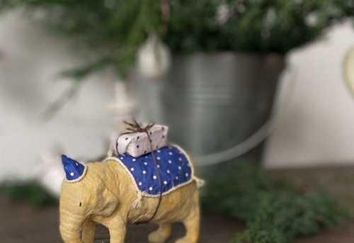 Елочная новогодняя игрушка из ваты слон