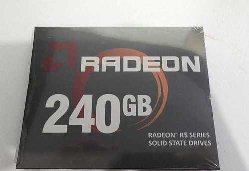 SSD накопитель AMD Radeon R5 R5SL240G 240гб
