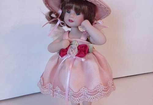 Кукла фарфоровая 23 см