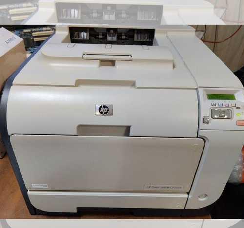 Цветной лазерный принтер HP Color LaserJet CP2025n