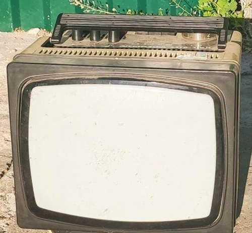 Телевизор электроника 23тб-316Д