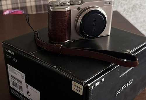 Компактная камера премиум-класса Fujifilm xf10