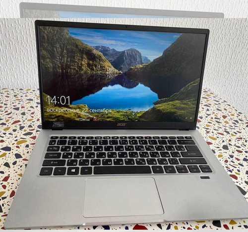 Ноутбук Acer Swift 1 Б/У