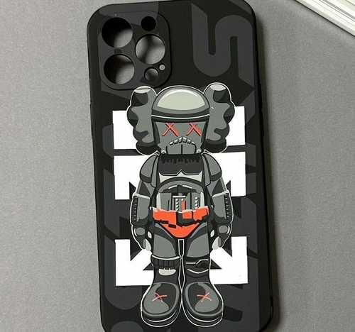 Чехол на iPhone 12 Pro Max Kaws