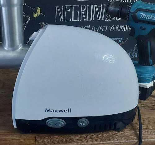 Электромясорубка maxwell 1252W