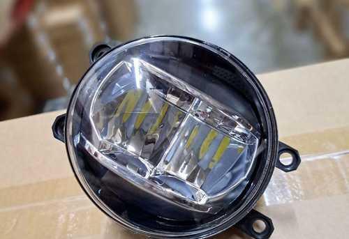 Фара противотуманная Toyota LED