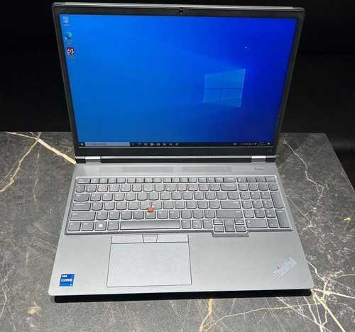 Lenovo Thinkpad P16 i7-12850HX/A30M