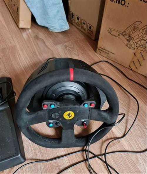 Thrustmaster t300 alcantara и педали T-LCM