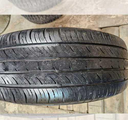 Dunlop SP Touring T1 205/60 R16 92H