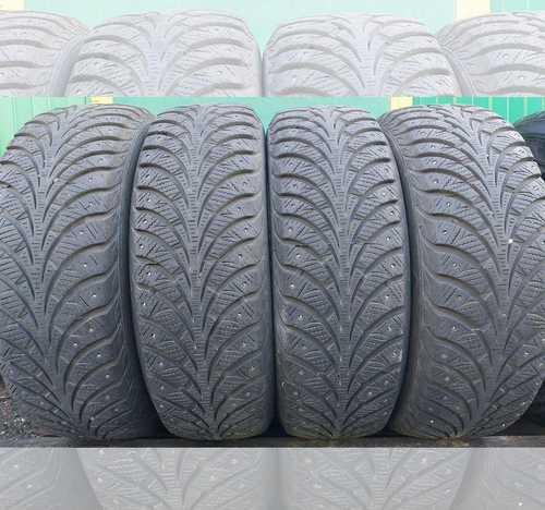 Sava Eskimo Stud 185/65 R15 88T