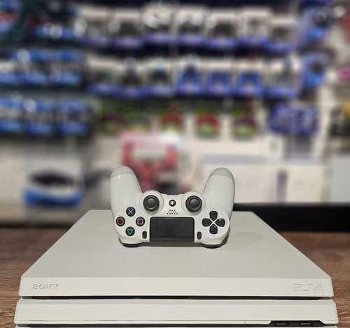 PlayStation 4 Pro 1 tb White