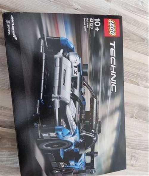 Lego technic 42123