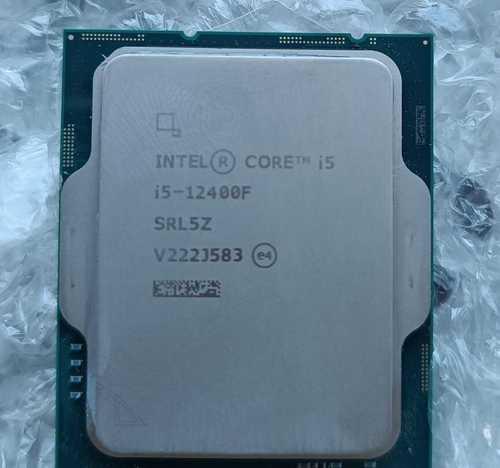 Процессор Intel core i5 12400F