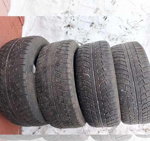 Gislaved Nord Frost 5 215/55 R16