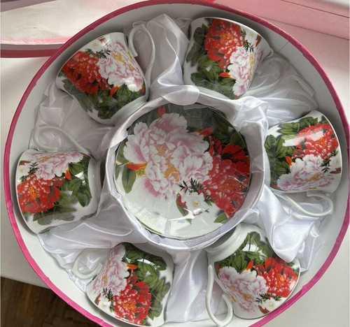 Фарфоровый сервиз