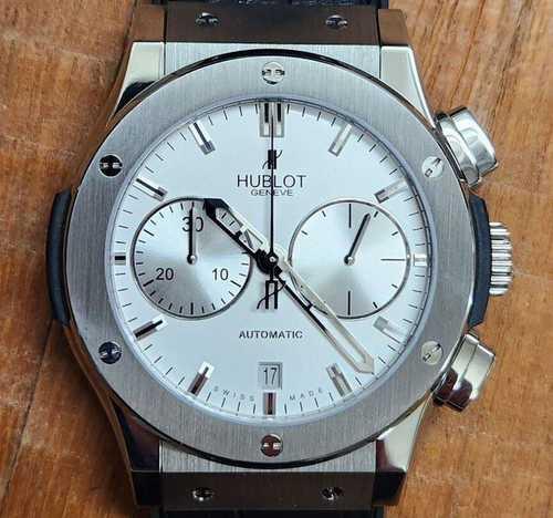 Швейцарские часы Hublot Classic Fusion Chronograph