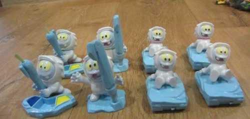 Киндер Kinder Maxi серия снежные человечки