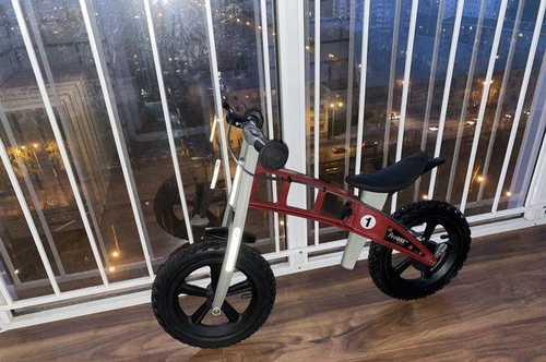 Беговел Firstbike