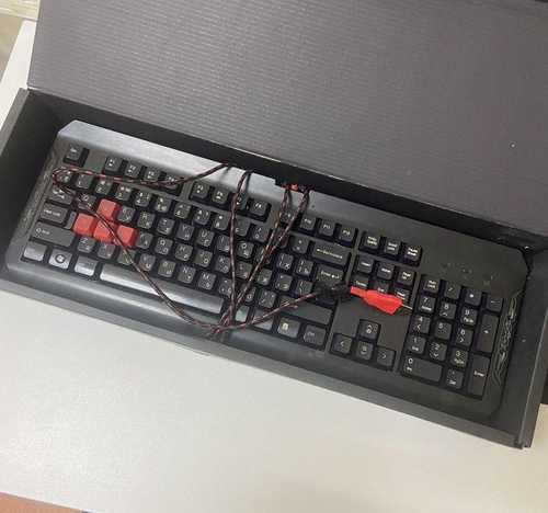 Игровая клавиатура Q 100 Blazing Gaming Keyboard