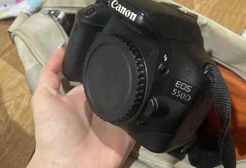 Зеркальный фотоаппарат canon 550d 2 объектива
