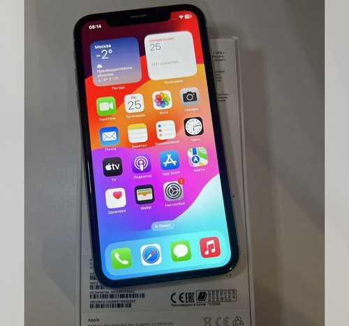 iPhone Xr, 64 ГБ